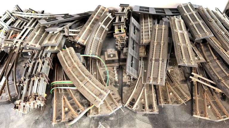 Lot of Vintage Model Railroad Train Track Parts - Dixon's Auction at ...