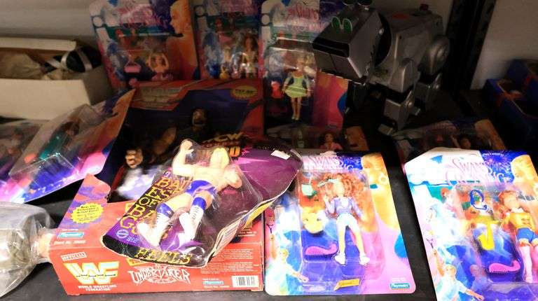 Lot of Nos Toys, Swans Crossing & Wwf Action Figure Dolls (Most ...