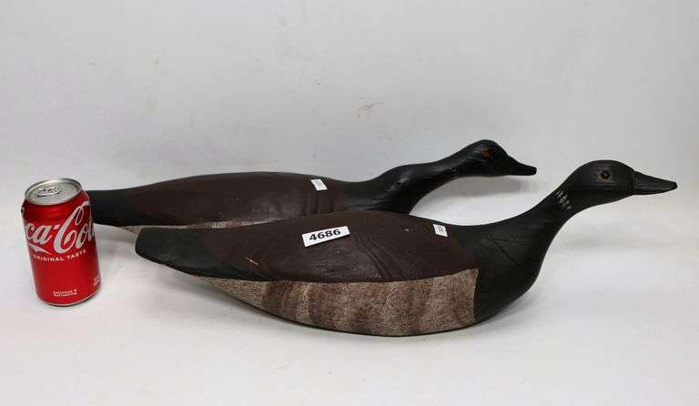 2 Gary Crossman Brant Decoys - Dixon's Auction at Crumpton