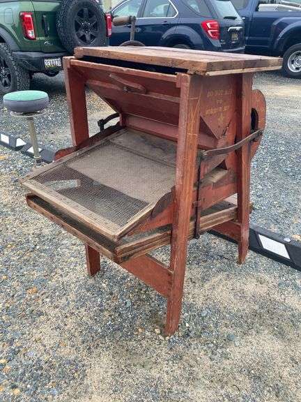 *NO STORAGE* Antique Fanning Mill - Dixon's Auction at Crumpton