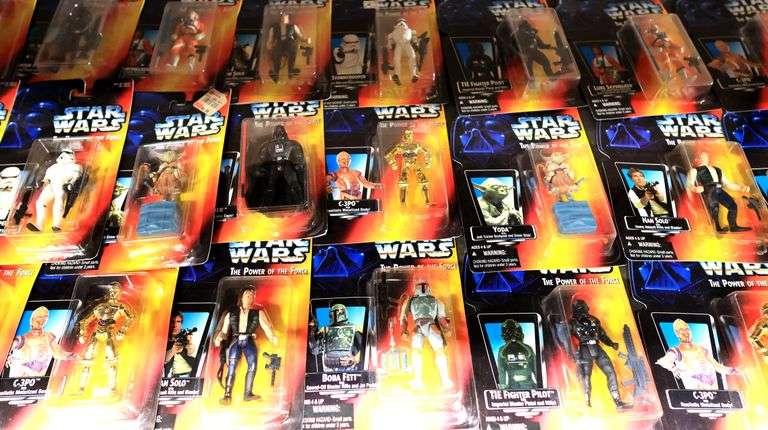 Lot (24) New Old Stock Star Wars Potf Action Figures (Unopened) - Dixon ...