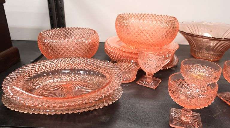 Appx. 40 Pieces Pink Depression Glassware - Dixon's Auction at Crumpton