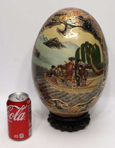 Modern Satsuma Pottery Egg - Dixon's Auction at Crumpton