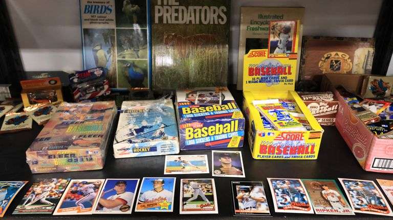 Lot Vintage Cal Ripken Baseball Cards, Wax Boxes & Unopened Packs ...