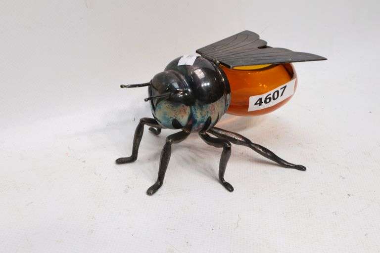 Mappin & Webb Glass & Silverplate Fly Condiment Jar - Dixon's Auction ...