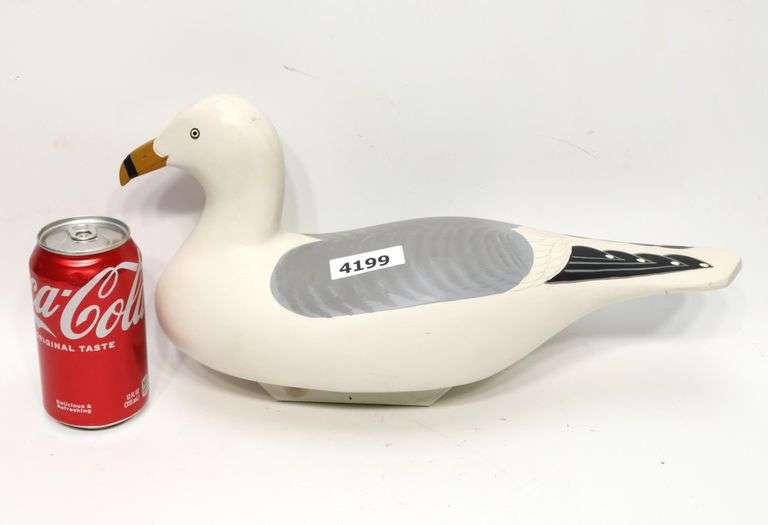 Charles Bryan Seagull Decoy - Dixon's Auction at Crumpton