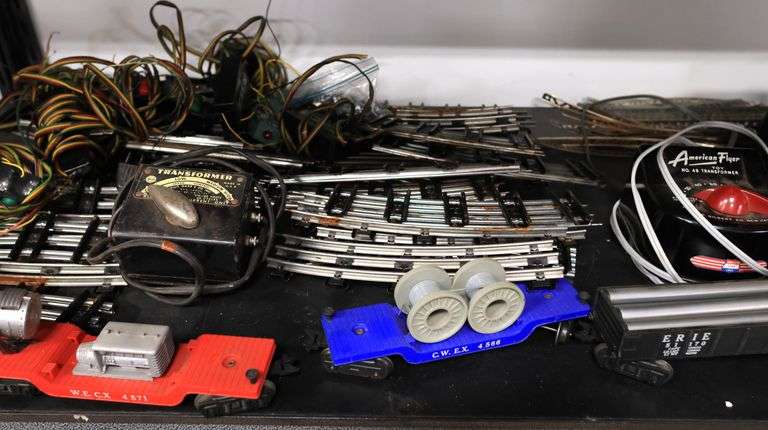 Marx Train Set, Transformers, Track and Accessories - Dixon's Auction ...