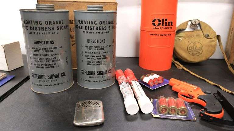 Flare Gun, Flares and Smoke Signaling Kits - Dixon's Auction at Crumpton