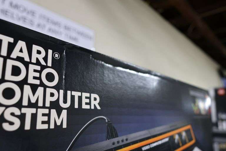 New (Guaranteed): Lego #10306 Atari Video Computer System [New in ...