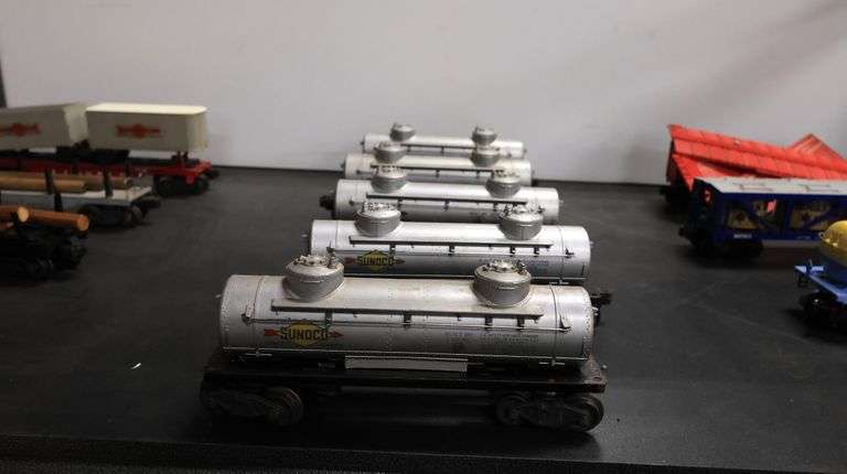 Generous Lot of Lionel Tanker and Model Train Cars - Dixon's Auction at ...