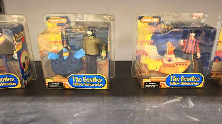 (4) Spawn.Com Beatles Yellow Submarine Action Figures - Dixon's Auction ...