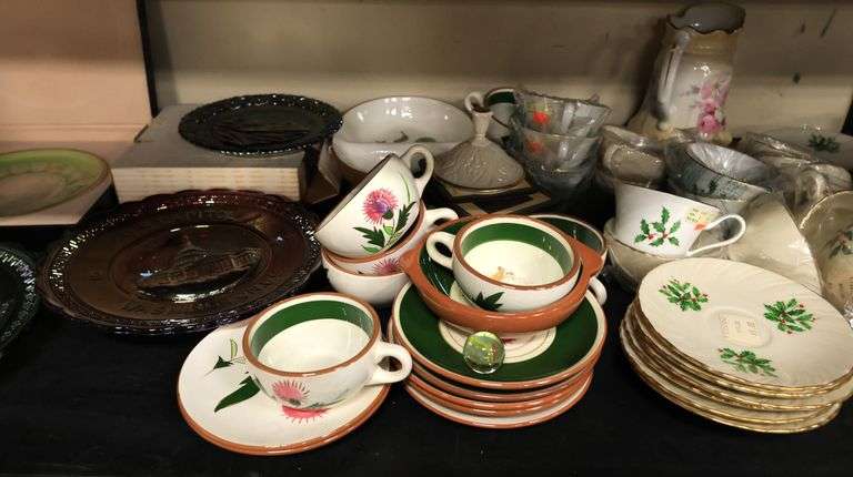 Stangl China, Holly China, Glass Collector Plates - Dixon's Auction at ...