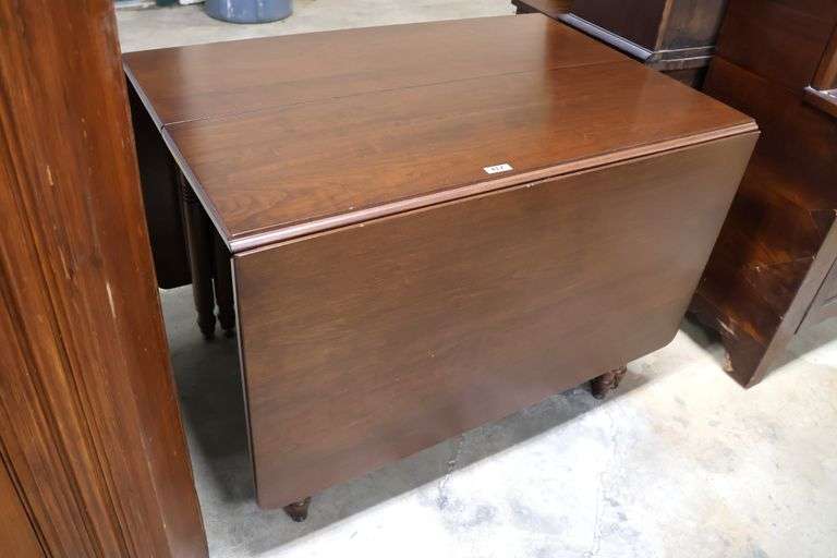 Cherry Gate Leg Drop Leaf Table and Leaves - Dixon's Auction at Crumpton