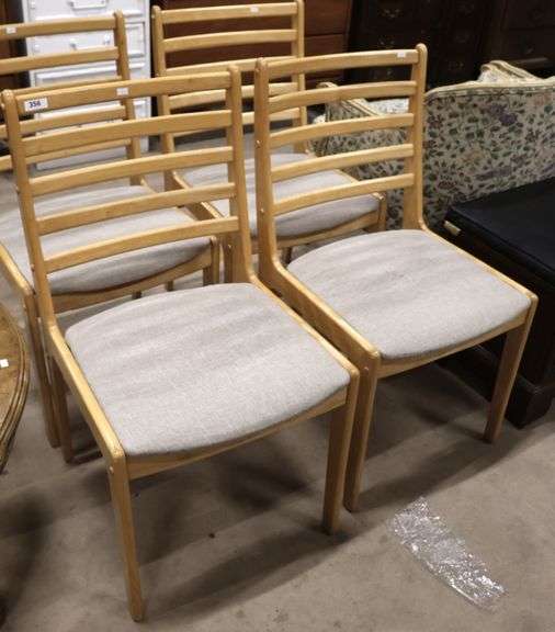 (4) MCM Ladder Back Dining Chairs - Dixon's Auction at Crumpton