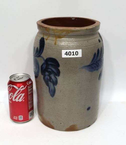 R.C. Remmey Philadelphia (Attributed) Blue-Decorated Stoneware Jar ...