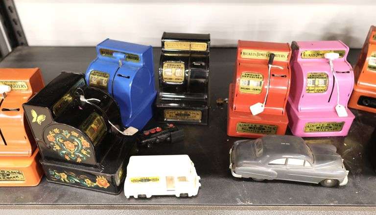 Lot of Vintage Uncle Sam Metal Register Banks - Dixon's Auction at Crumpton