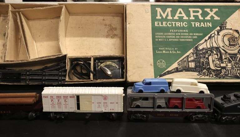 Vintage Electric Train Set By Marx - Dixon's Auction at Crumpton