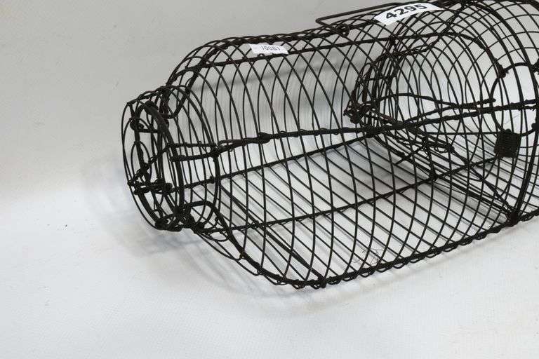 Antique Primitive Wire Vermin Trap - Dixon's Auction at Crumpton