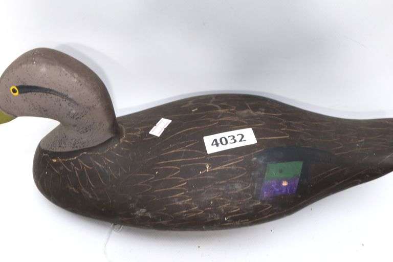 Capt. Harry Jobes Black Duck Decoy - Dixon's Auction at Crumpton
