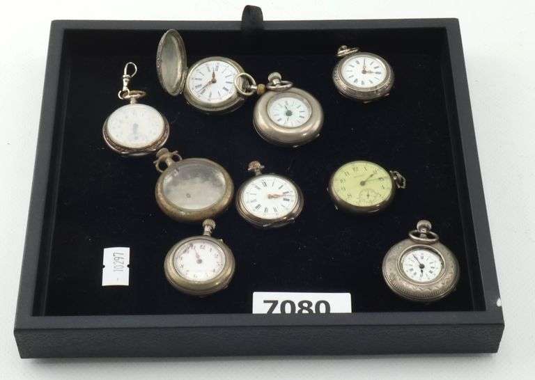 Tray Lot of Vintage Pocket Watches & Case - Dixon's Auction at Crumpton