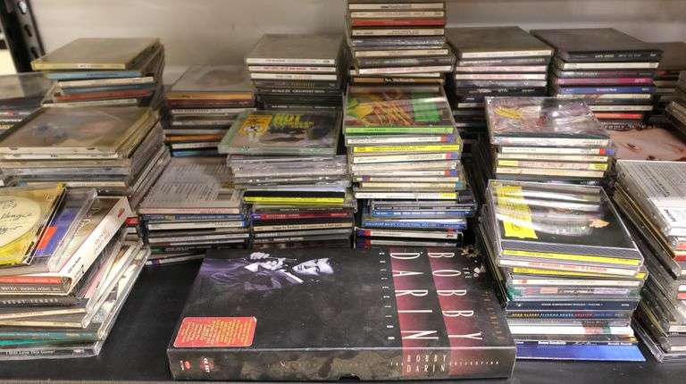 Lot of CDs - Dixon's Auction at Crumpton