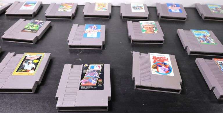 18 Original Nes Games - Dixon's Auction at Crumpton