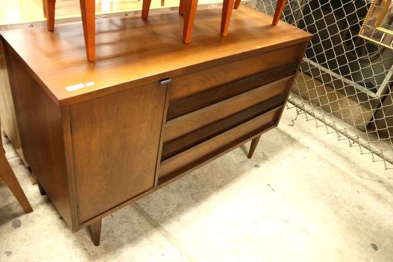 MCM Walnut Credenza - Dixon's Auction at Crumpton