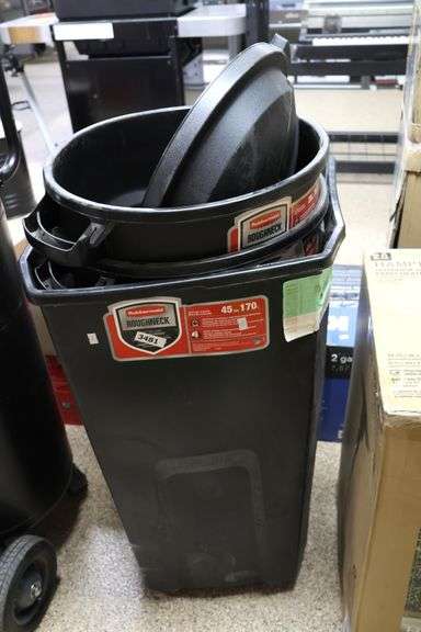 Misc Returns: Pair of 20 Gallon Roughneck Trash Cans with Lids & 45 ...