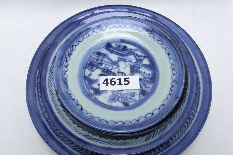 6 Antique Chinese Canton Porcelain Plates - Dixon's Auction at Crumpton