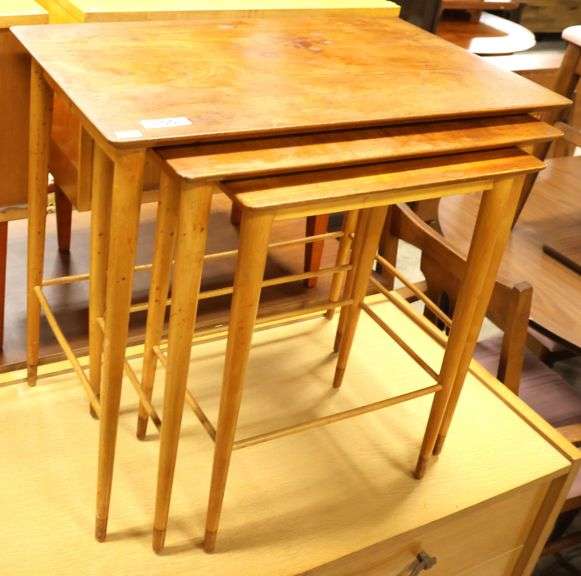 MCM Nesting Tables - Dixon's Auction at Crumpton