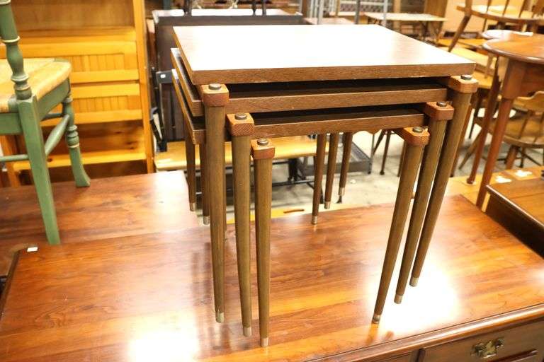 MCM Stacking Tables - Dixon's Auction at Crumpton