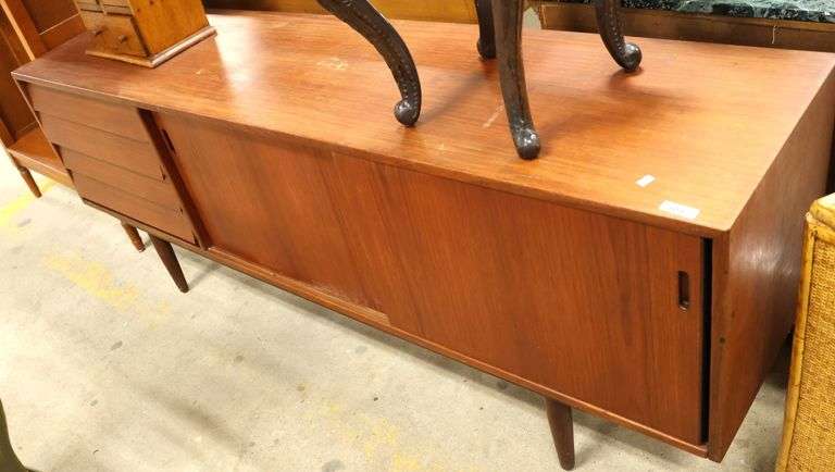 MCM Walnut Server, As-Is - Dixon's Auction at Crumpton