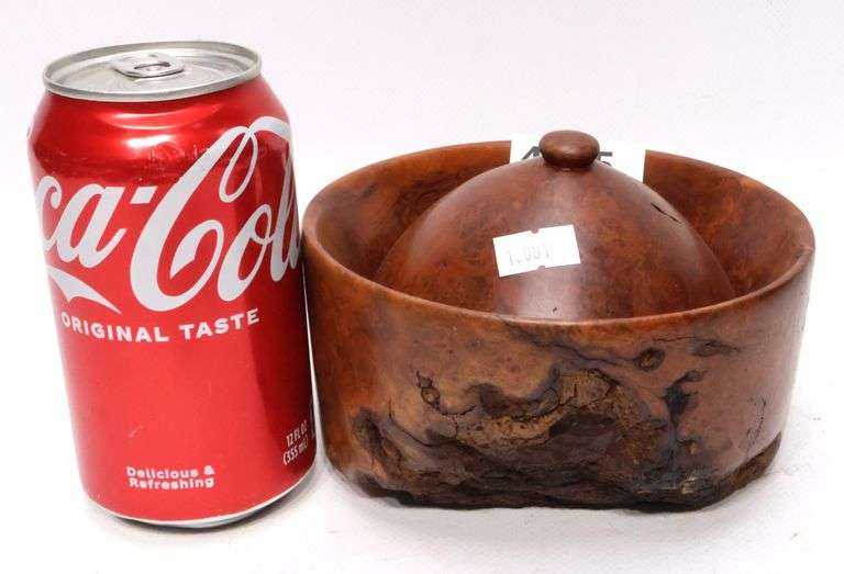 Dustin Coates Etna NH Cherry Burl Box with Lid - Dixon's Auction at ...