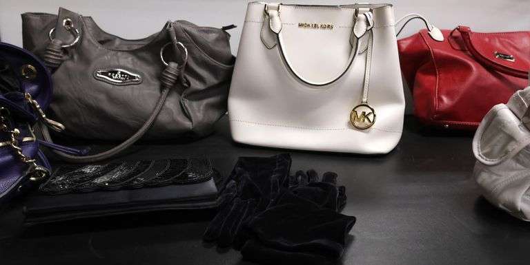 Designer Handbags - Dixon's Auction at Crumpton