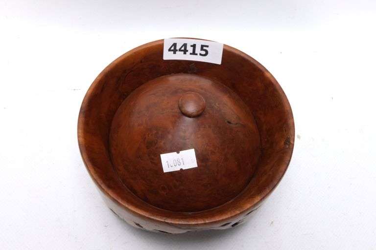 Dustin Coates Etna NH Cherry Burl Box with Lid - Dixon's Auction at ...