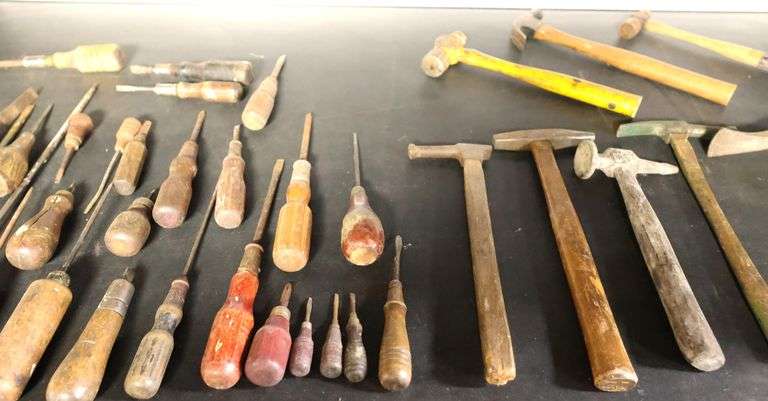 Lot of Vintage to Antique Hand Tools - Dixon's Auction at Crumpton