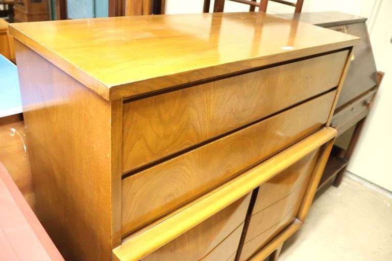 MCM Walnut Chest - Dixon's Auction at Crumpton