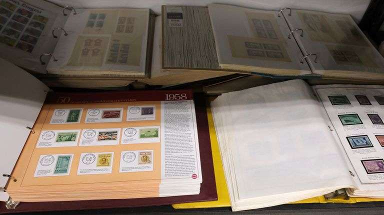 Postage Stamps Collection in Albums - Dixon's Auction at Crumpton