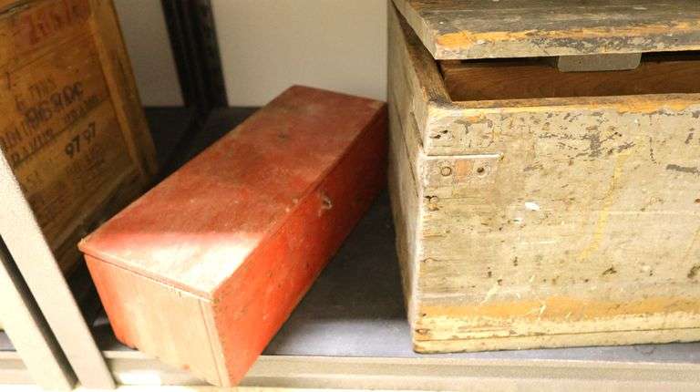Antique Shipping Crate & Wooden Box - Dixon's Auction at Crumpton