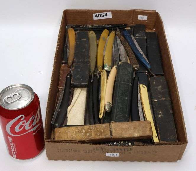 Generous Lot of Antique Straight Razors - Dixon's Auction at Crumpton