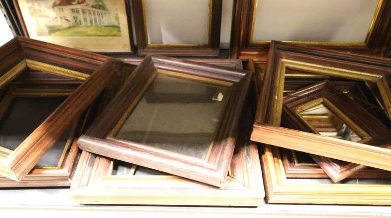 Lot of Antique Victorian Frames - Dixon's Auction at Crumpton