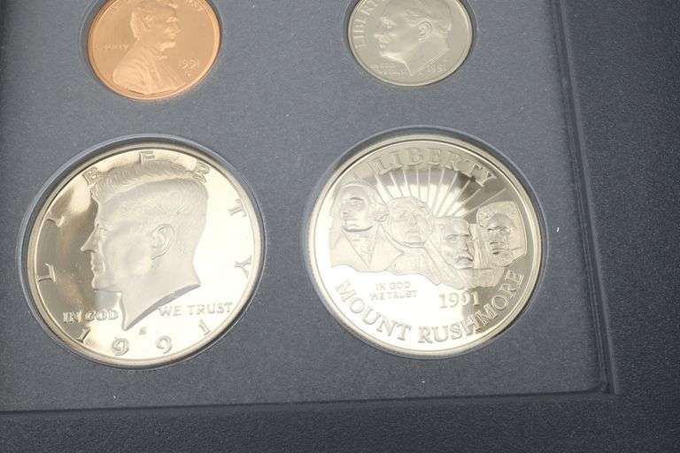 U.S. Mint Prestige Set - Dixon's Auction at Crumpton