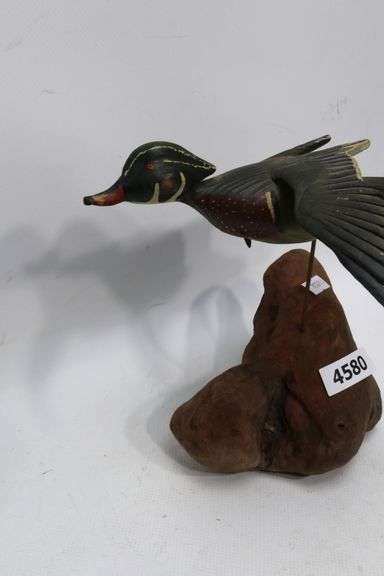 Vintage Carved Wood Duck Sculpture - Dixon's Auction at Crumpton