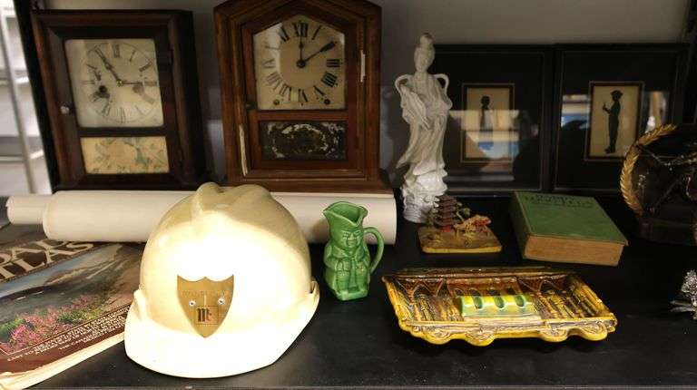 Lot Antique Clocks, Mccormick Hard Hat, San Francisco Pottery Ashtray ...