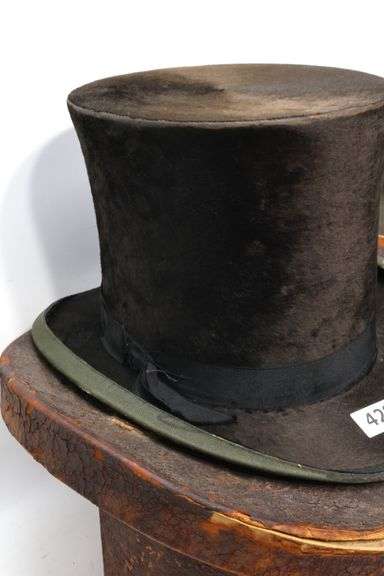 Antique Top Hat with Leather Box - Dixon's Auction at Crumpton