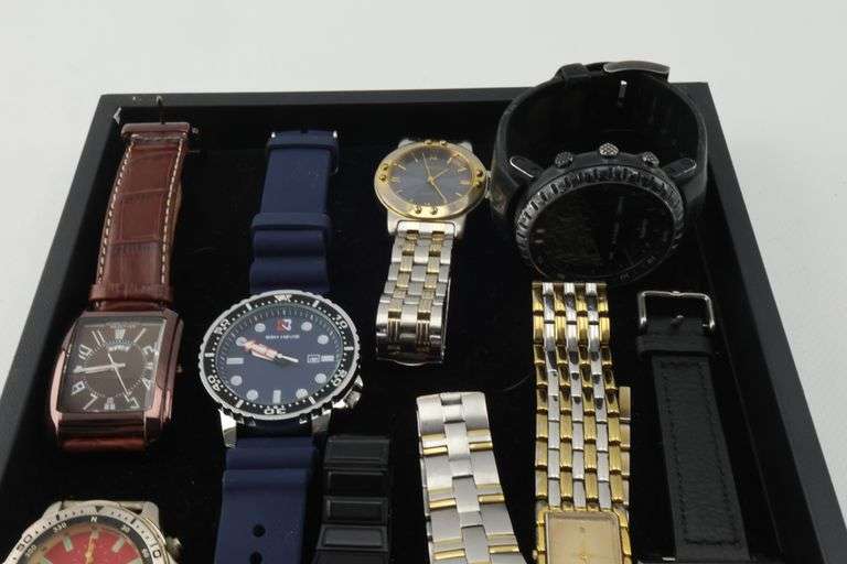 Tray Lot of Modern Watches - Dixon's Auction at Crumpton