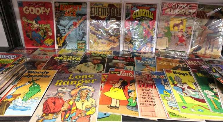 Lot of Vintage Comic Books - Dixon's Auction at Crumpton