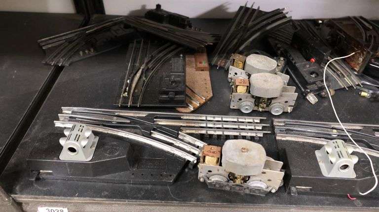 Lot of Vintage Model Railroad Train Track & Switch Track Parts Etc ...