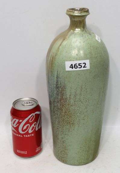 Vintage North State Art Pottery Vase - Dixon's Auction at Crumpton