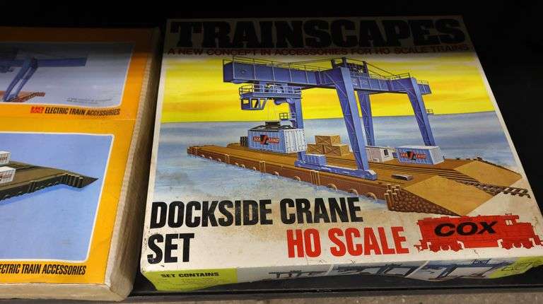 Vintage Dockside Crane & Other For Ho Model Train Set - Dixon's Auction ...